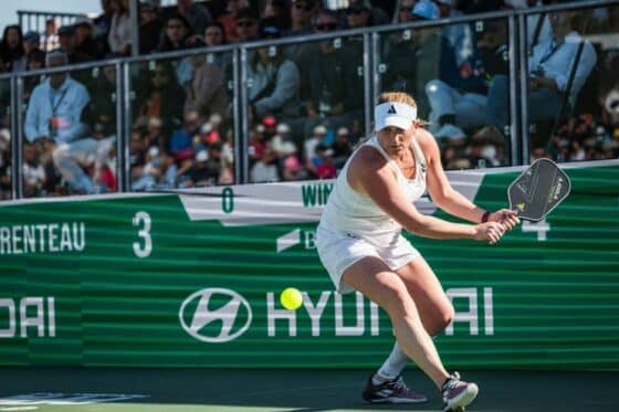 A new mom (again), Buckner makes her way to the singles semis | PPA Tour